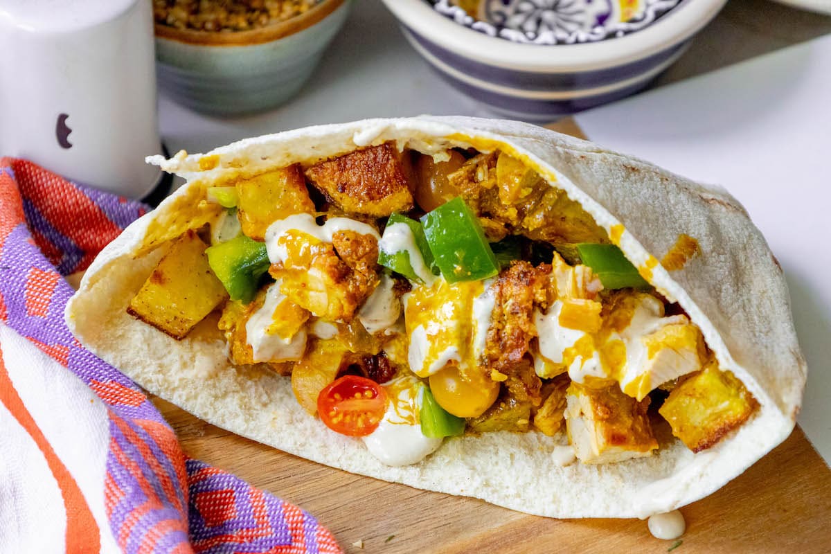 Easy Chicken Shawarma Pitas - Sweet Cs Designs