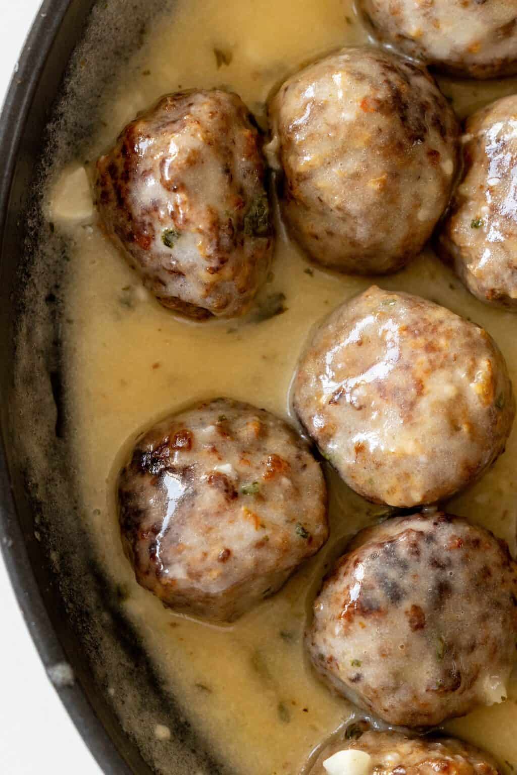 Easy one pot garlic butter parmesan meatballs