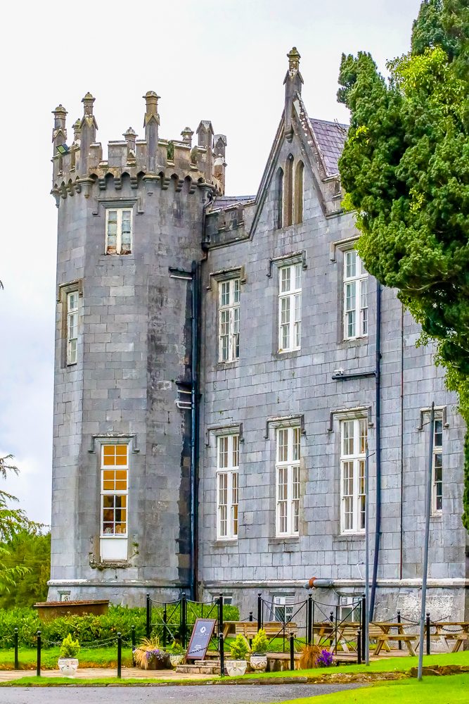 Clonmacnoise Ireland - Touring Early Christian Sites in Irelands ...
