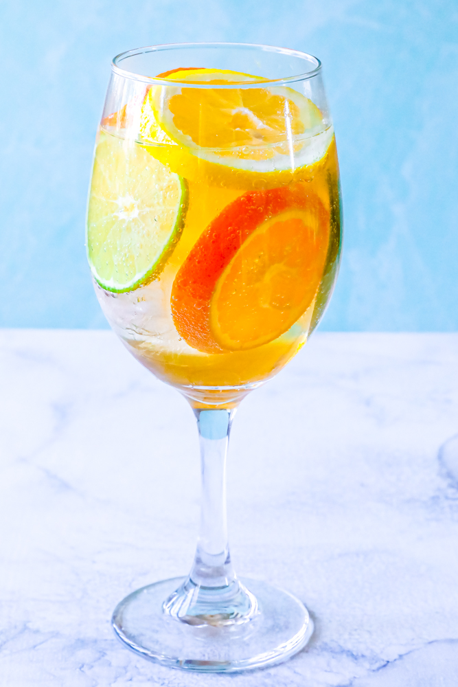 Port and Tonic Cocktail Recipe - Sweet Cs Designs
