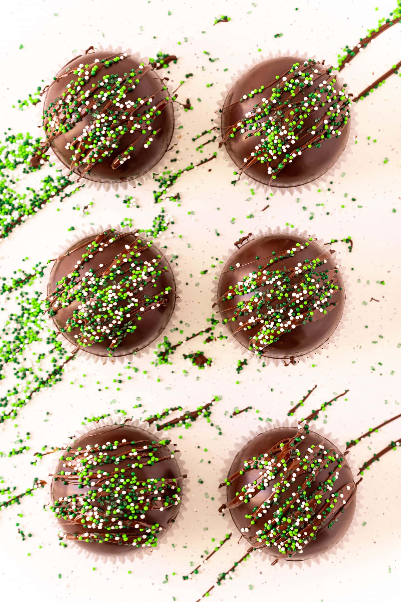 Mint Hot Chocolate Bombs Recipe - Sweet Cs Designs