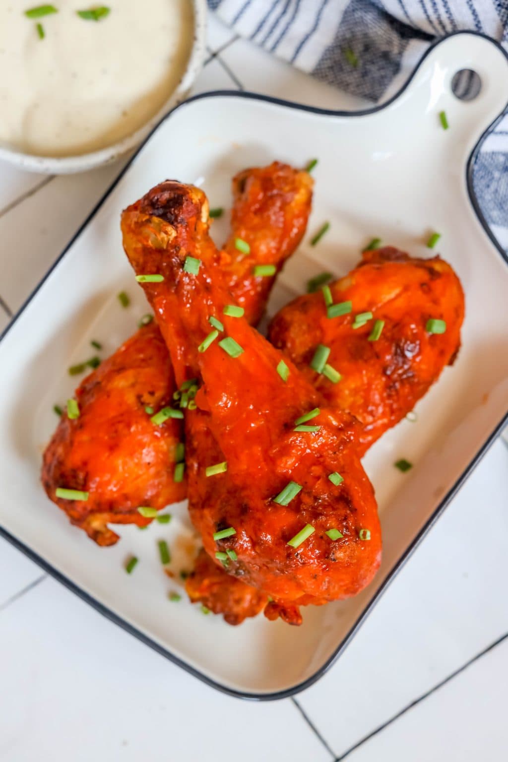 Best Crunchy Buffalo Chicken Legs - Sweet Cs Designs
