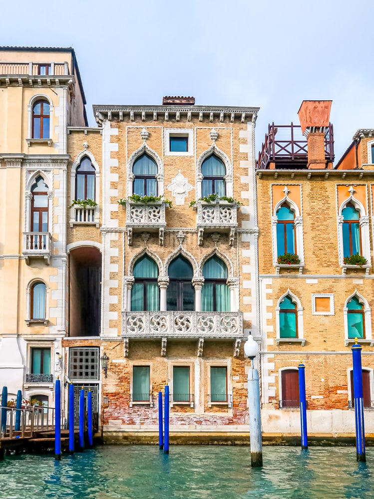 Easy Simple Peach Bellinis Cocktail Recipe - Sweet Cs Designs