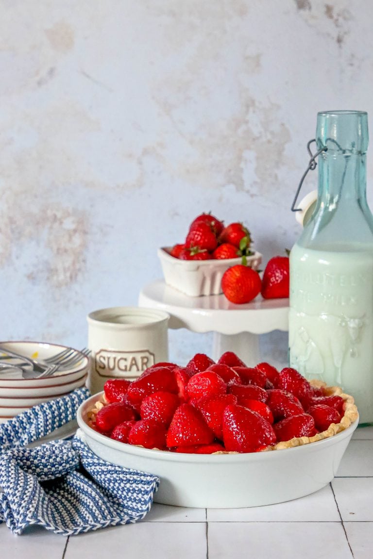 Homemade Strawberry Pie - Sweet Cs Designs