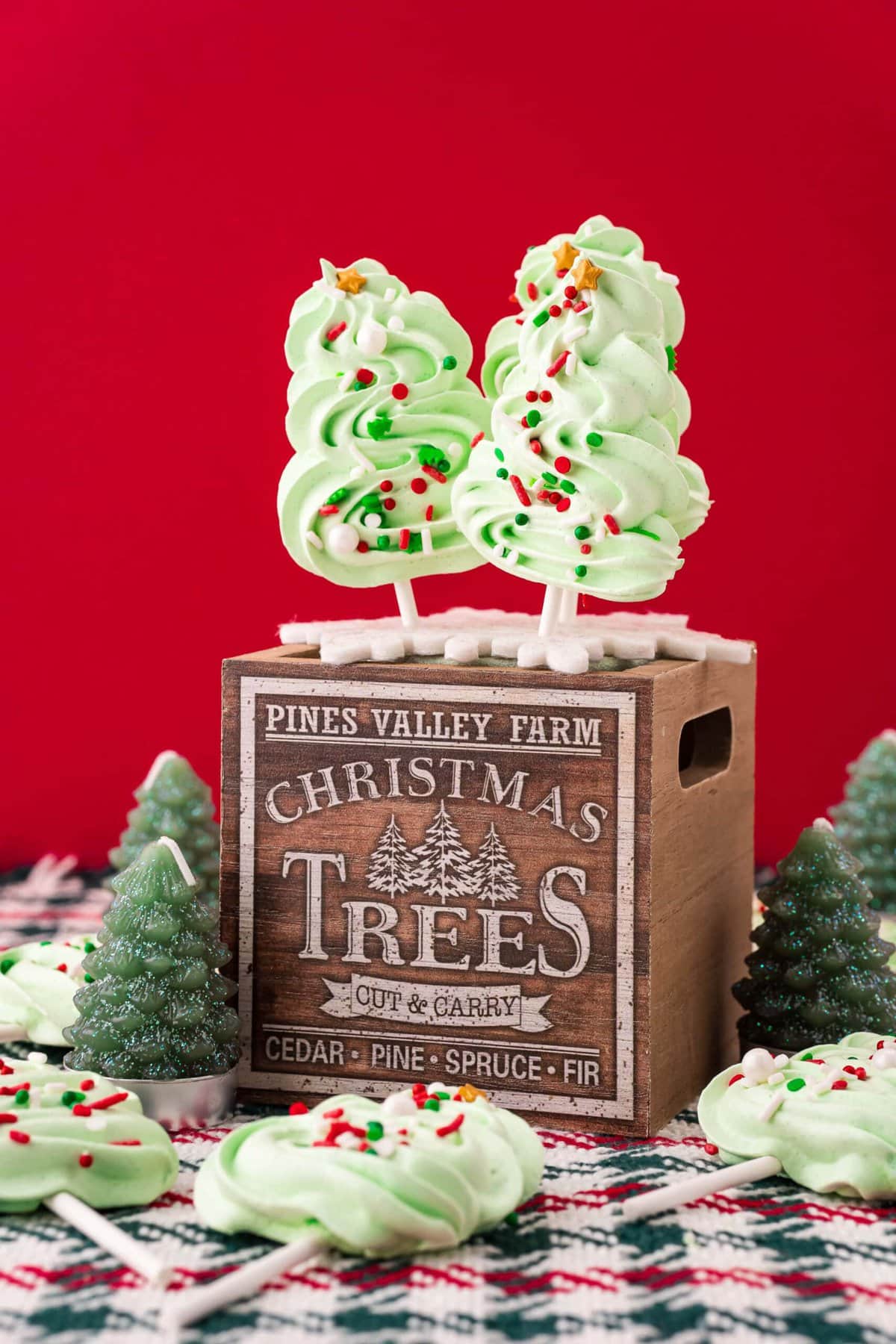Easy Meringue Christmas Tree Pops - Sweet Cs Designs
