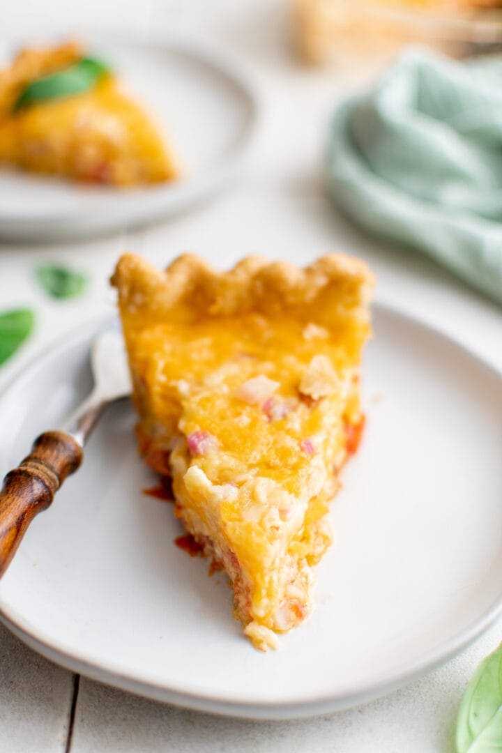 Easy Baked Tomato Pie - Sweet Cs Designs