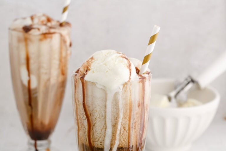 Baileys Guinness Irish Floats - Sweet Cs Designs