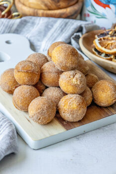 10 Minute Baked Cinnamon Sugar Doughnut Holes - Sweet Cs Designs
