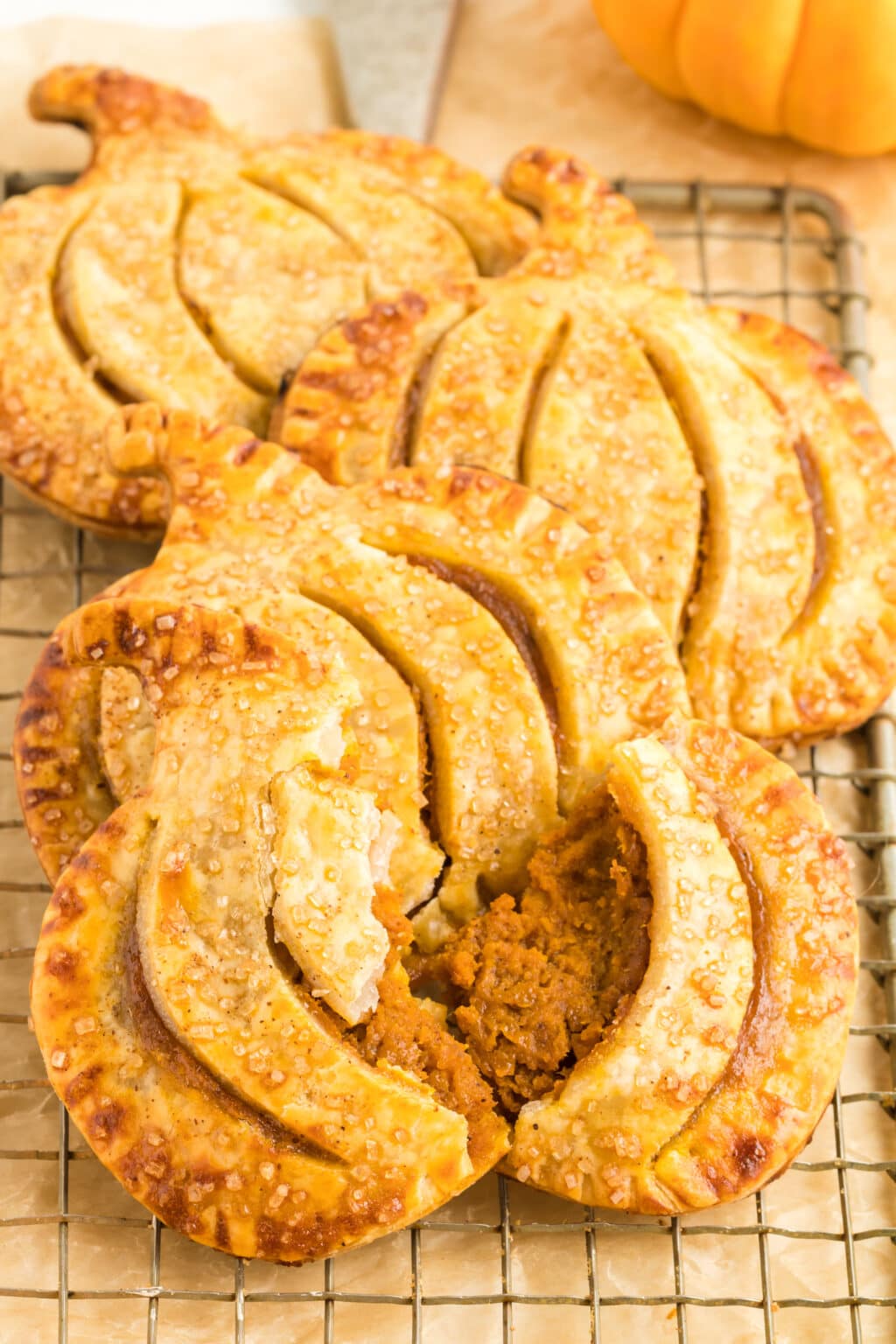 Pumpkin Hand Pies - Sweet Cs Designs