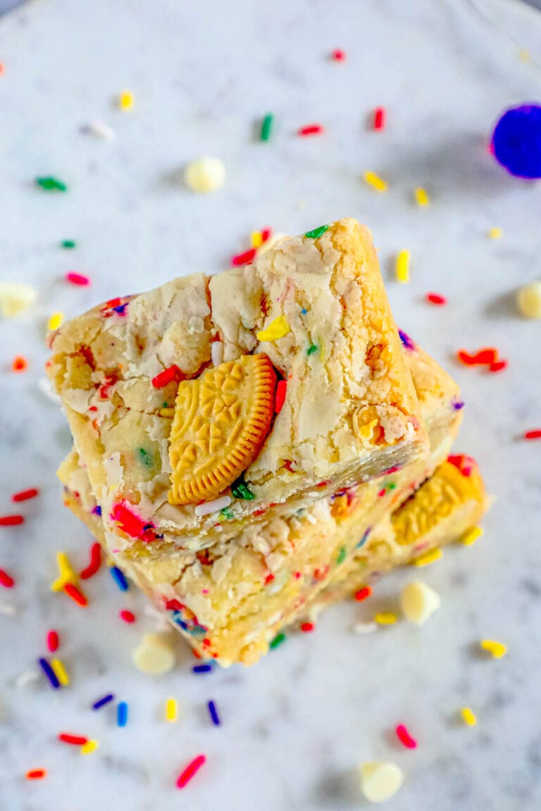 Easy Funfetti Cookie Bars - Sweet Cs Designs