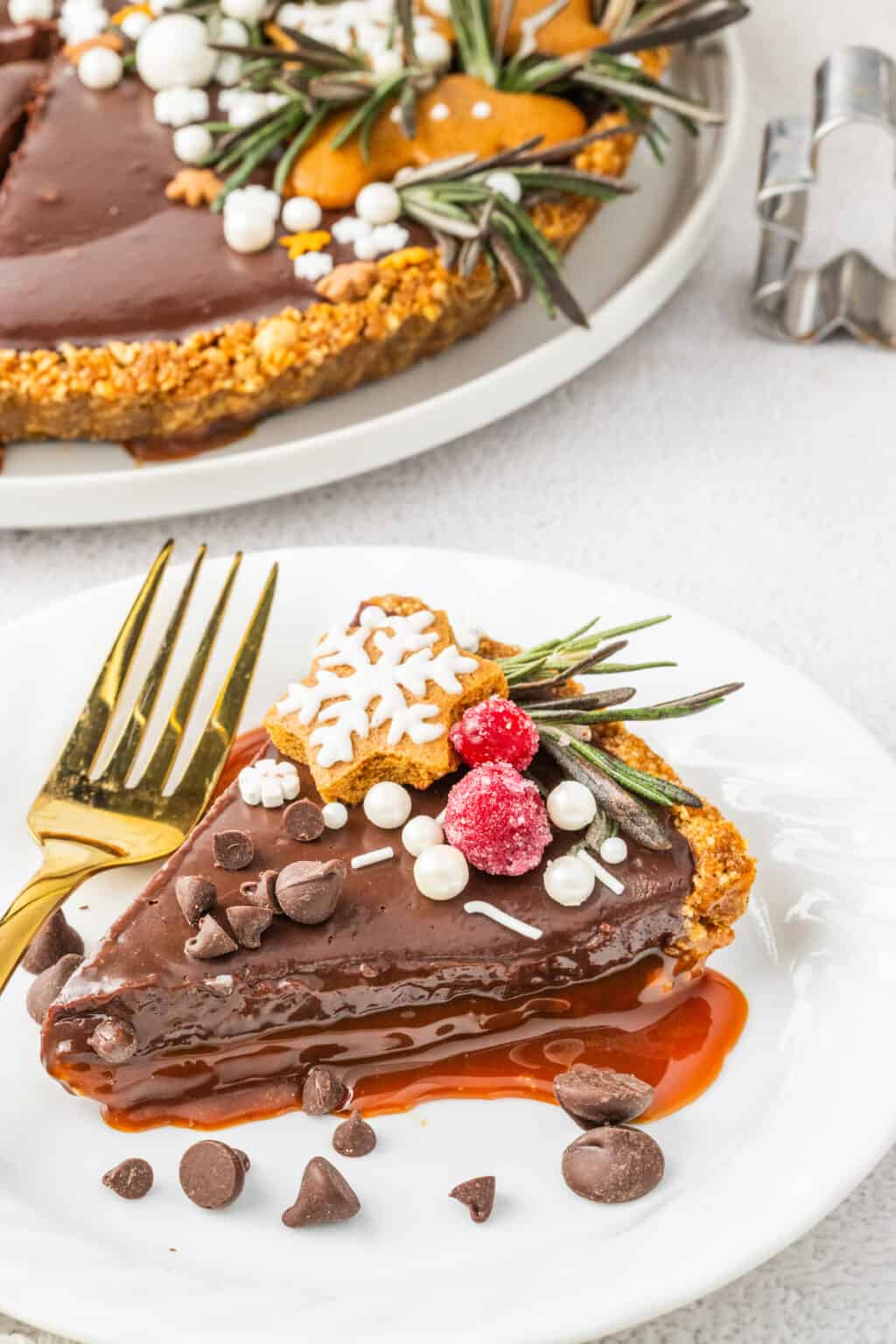 Gingerbread Chocolate Caramel Tart - Sweet Cs Designs