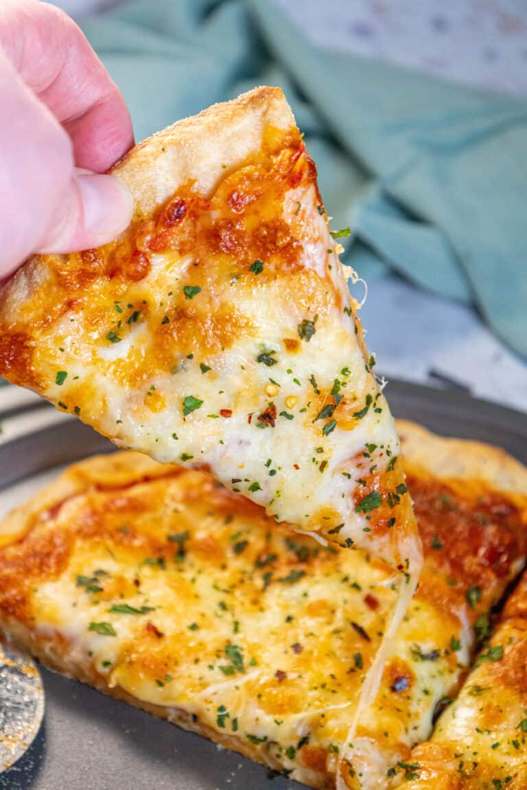 Easy Homemade Pizza - Sweet Cs Designs