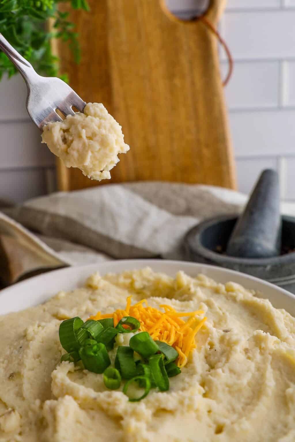 Cheesy Creamy Mashed Potatoes - Sweet Cs Designs