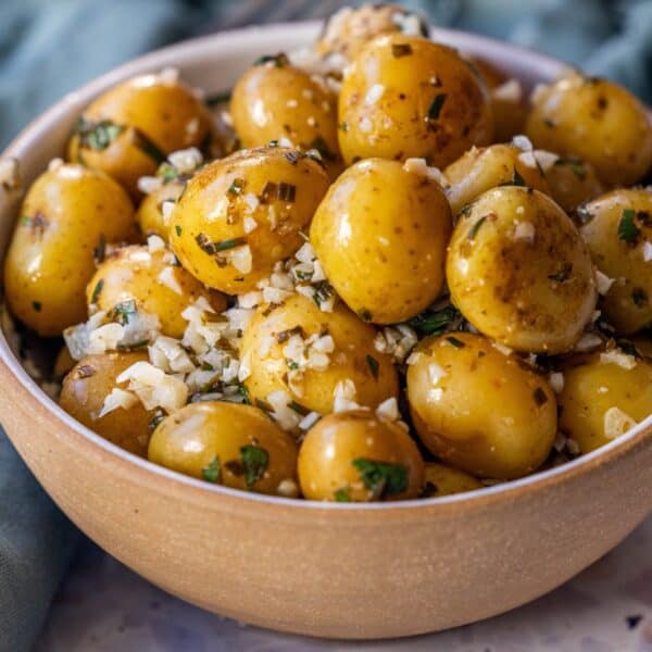 Garlic and Chive Potatoes - Sweet Cs Designs